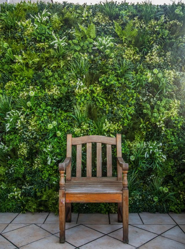 Artificial Grass Wall Installation | Easigrass™