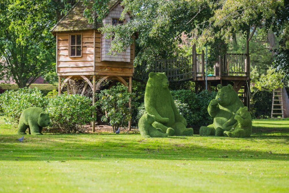 Artificial Grass Animals | Easigrass™ Garden Products